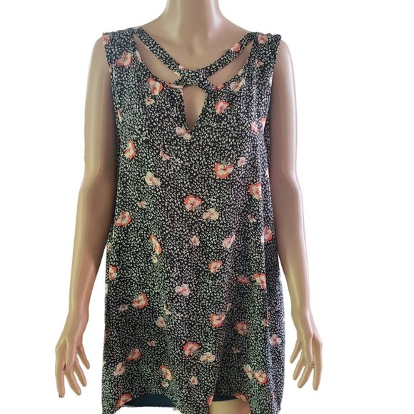torrid | Tops | Torrid Sz 6 Floral Black Coral Chiffon Tank With Front ...